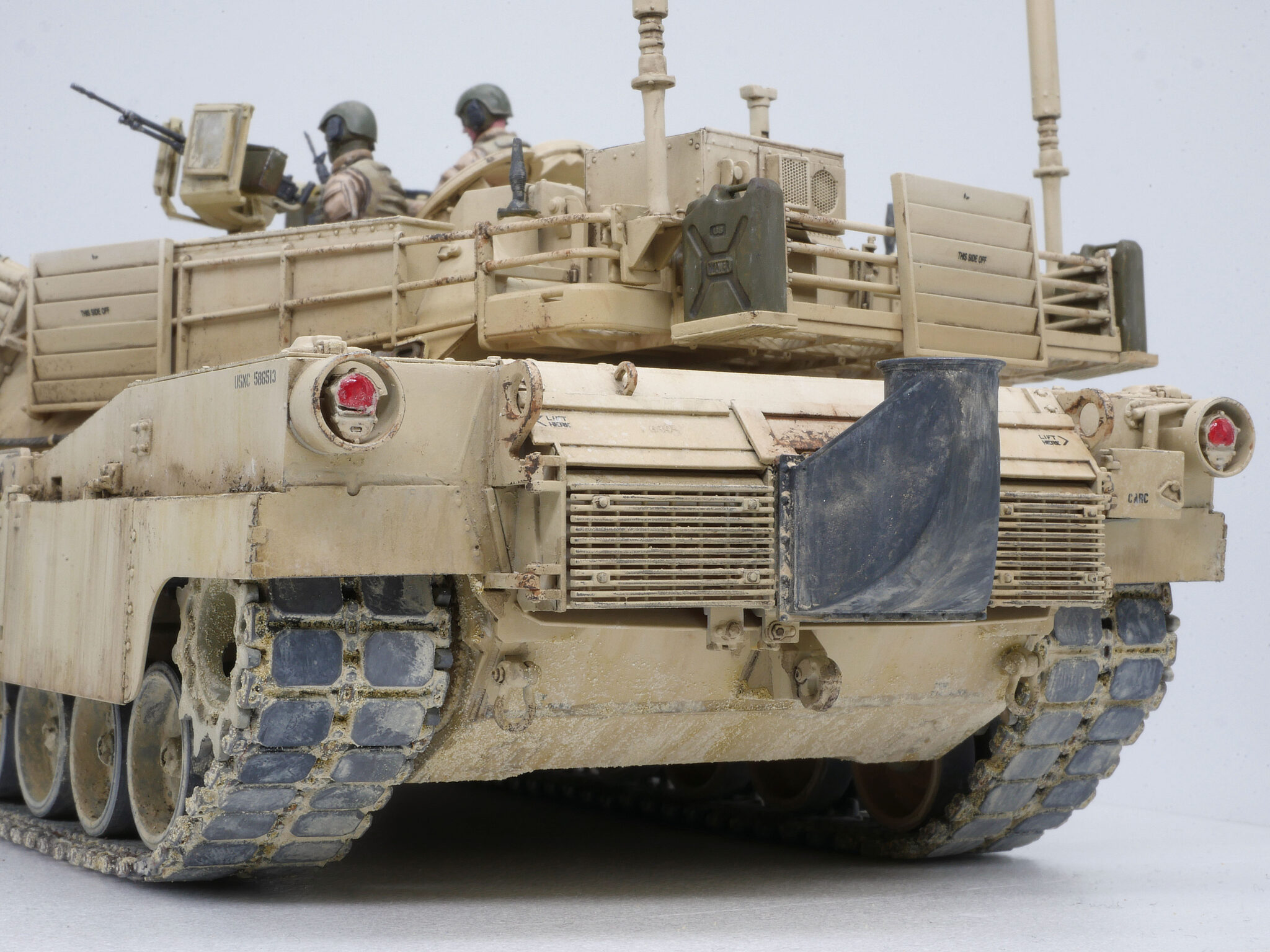 制作依頼品 1/35 MENG M1A1 Abrams モンモデル M1A1 エイブラムス - Rockken Model プラモデル 完成品 画像 置場