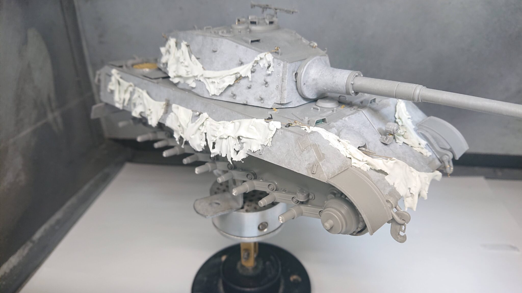 1/35 TAKOM KING TIGER LATE + Panzerartタコム キングタイガー 後期型 + Panzerart ドイツ国防 ...